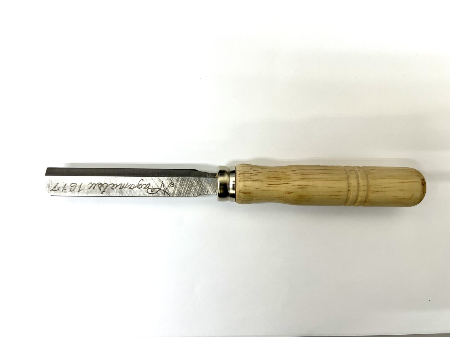 ～リードナイフを比べてみました～ + 新ナイフのご紹介 - 日本ダブルリード株式会社-オーボエ、バスーン（ファゴット）の専門店